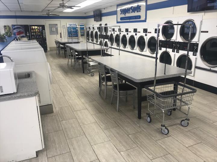 Super Suds Laundry Center - Washington, IL